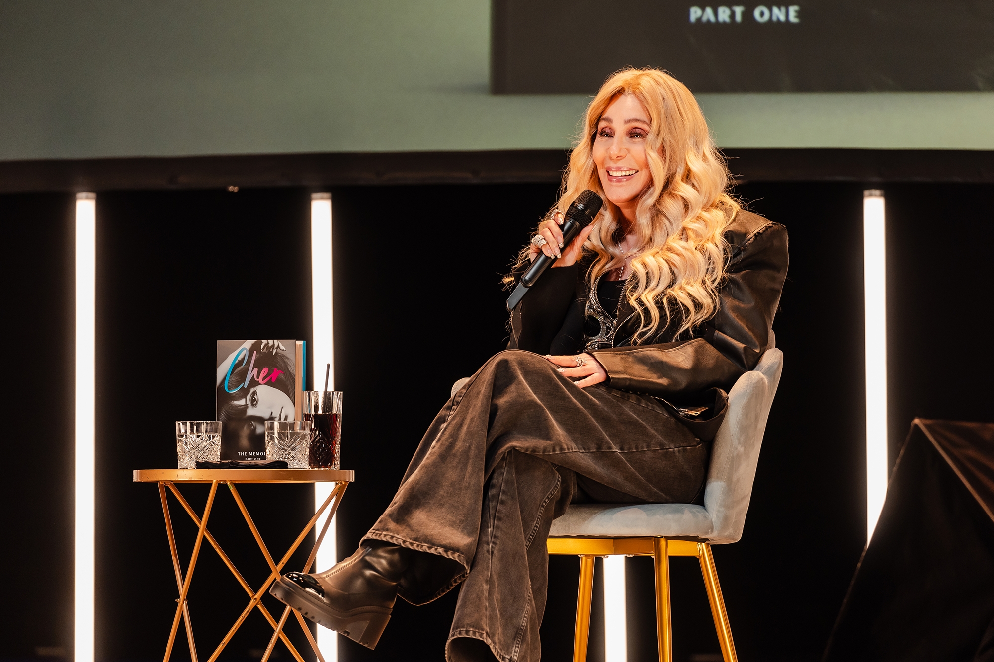 Fane | Friends of Fane